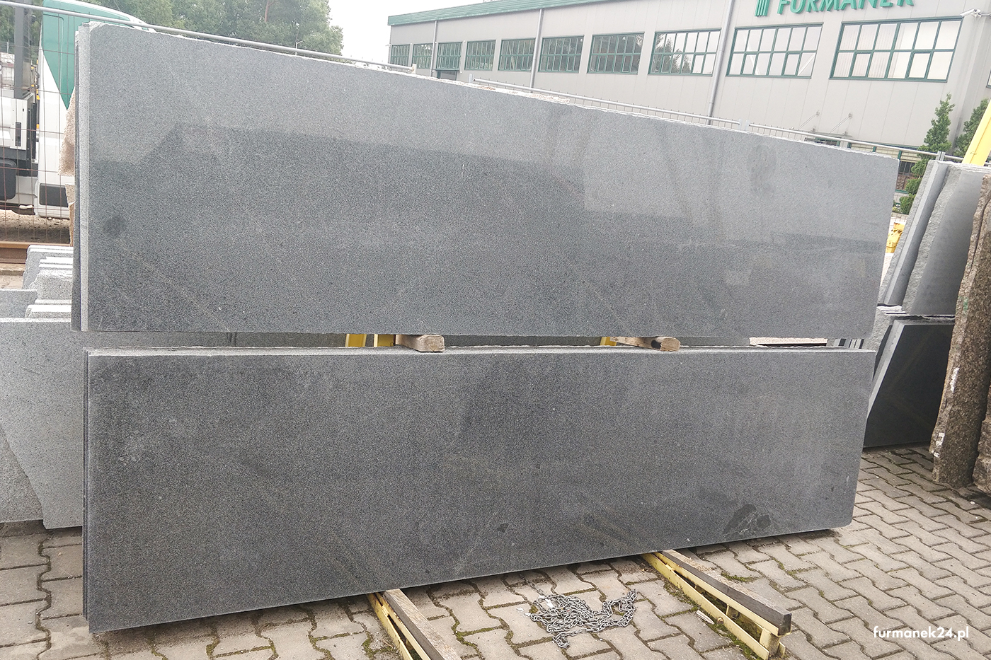Padang Dark / G654 - Granit - Furmanek